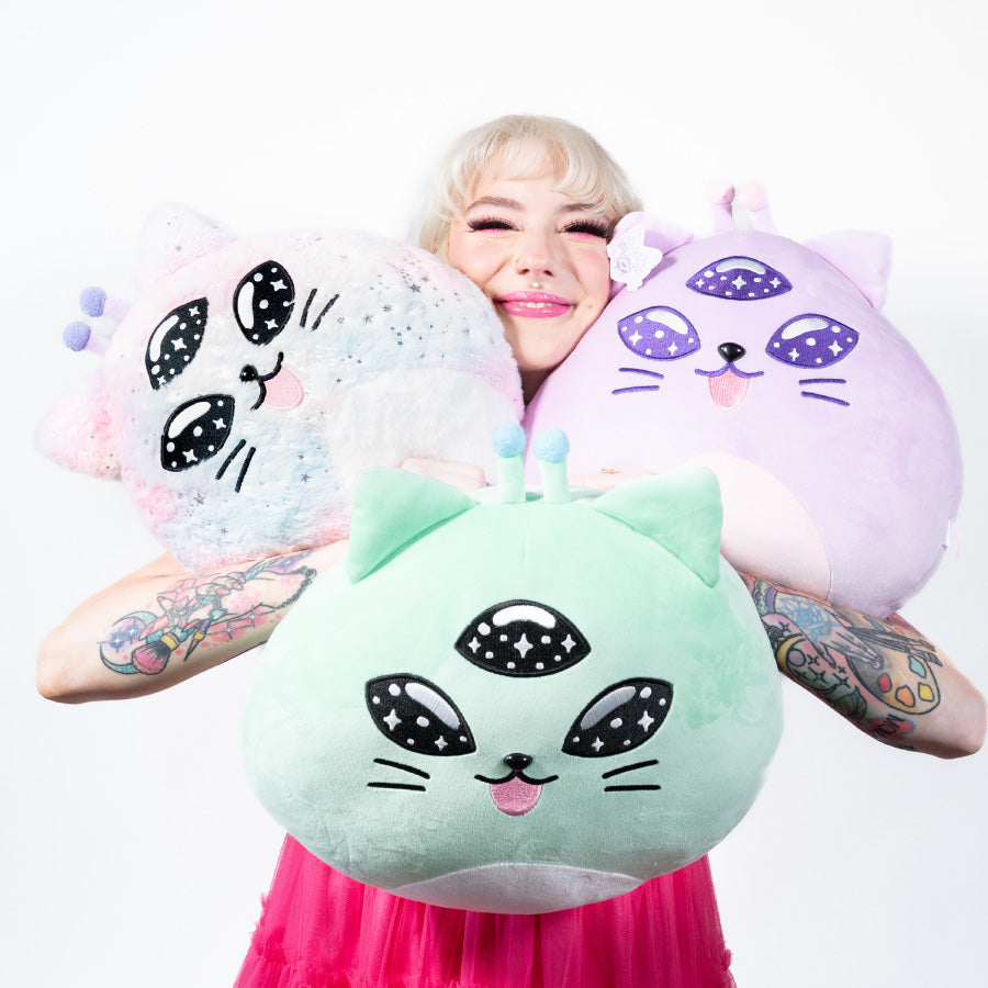Alien Kitty Squish Friend – NattyCat