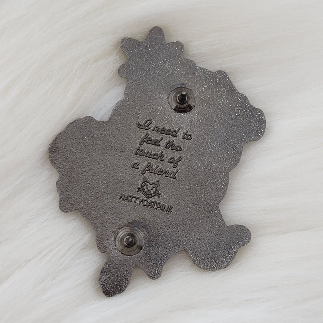 Faceless Town Enamel Pin – NattyCat