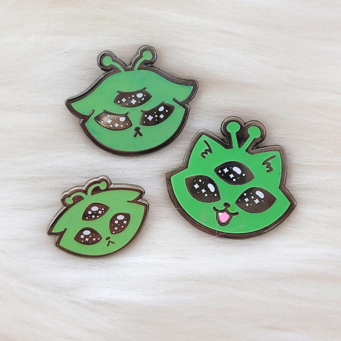 Alien Kitty EMOTIONS Mini Enamel Pin Pack – NattyCat