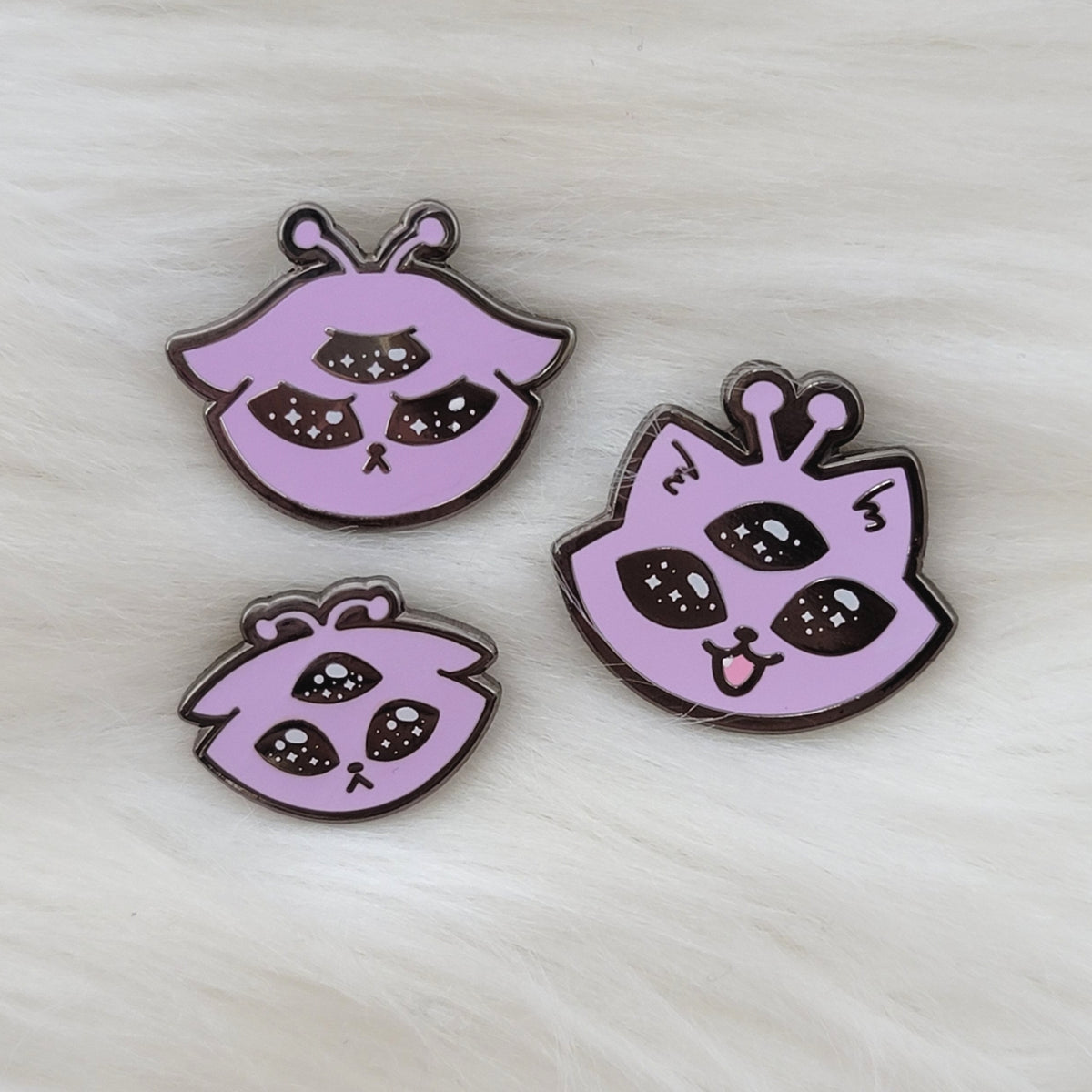 Alien Kitty EMOTIONS Mini Enamel Pin Pack – NattyCat